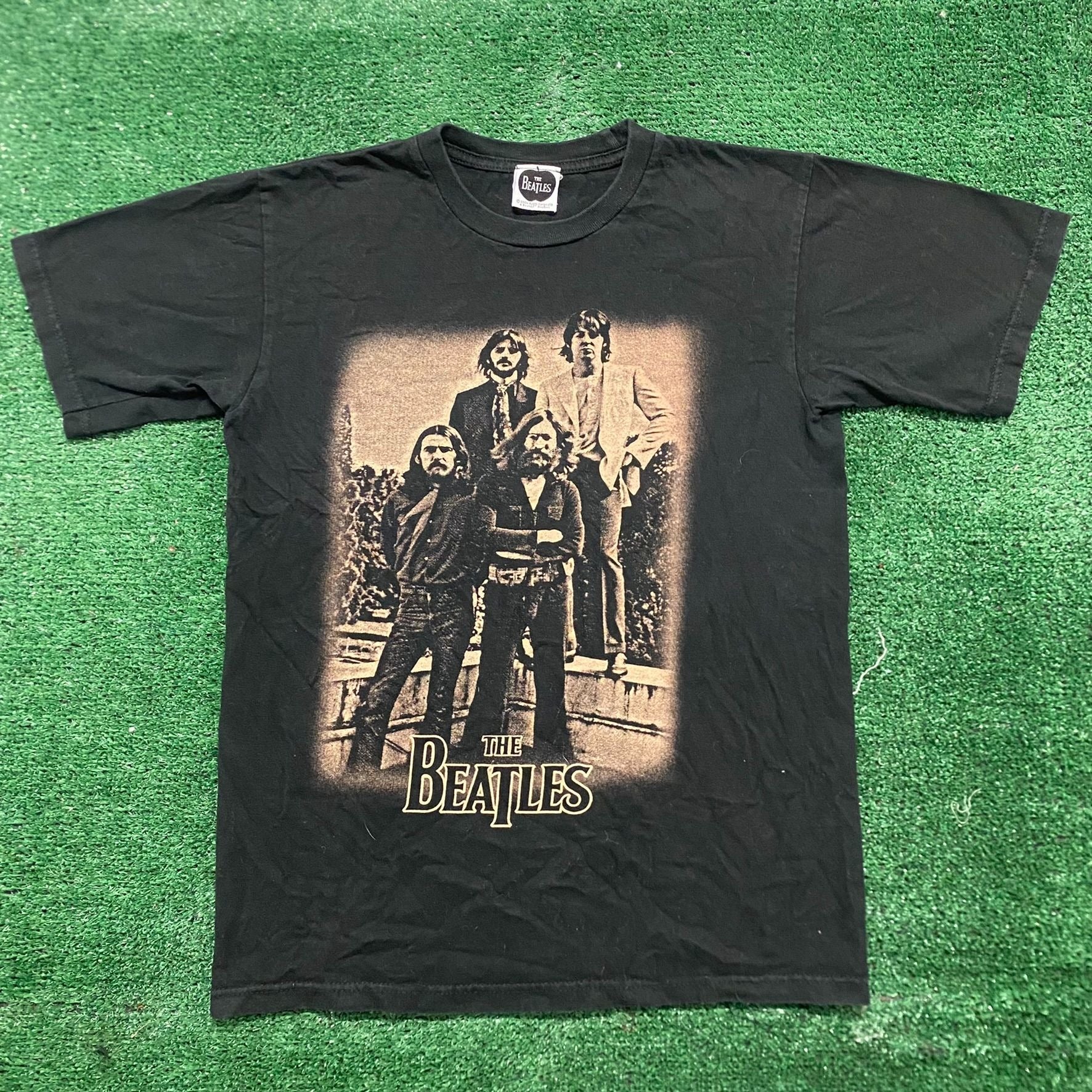Vintage and Retro Band Tees - Music T-Shirts - Agent Thrift
